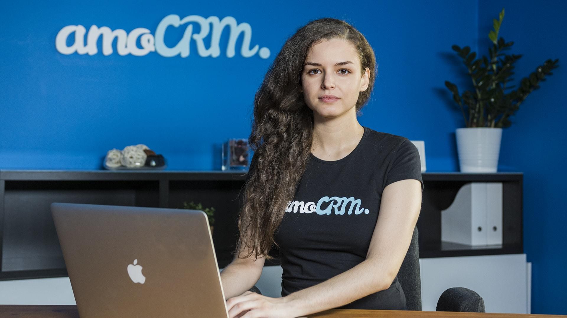 Лицензия АМО СРМ (AMO CRM) - Тариф ПРОФЕССИОНАЛЬНЫЙ - скачать ключи на Wildberries Цифровой | 198157